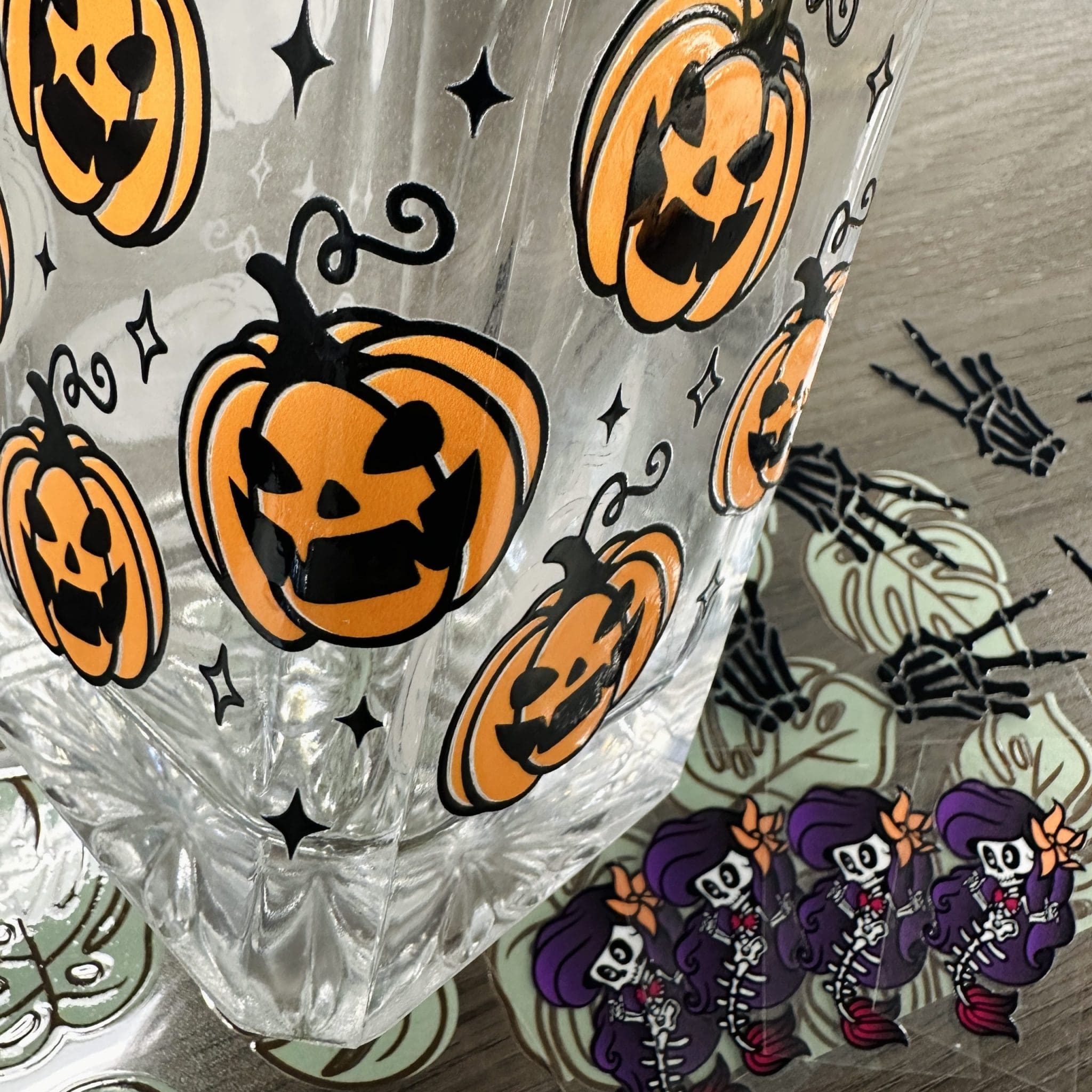 Zindee – Acrylic Blanks, Stickers, Printed Vinyl, Glitter and more!